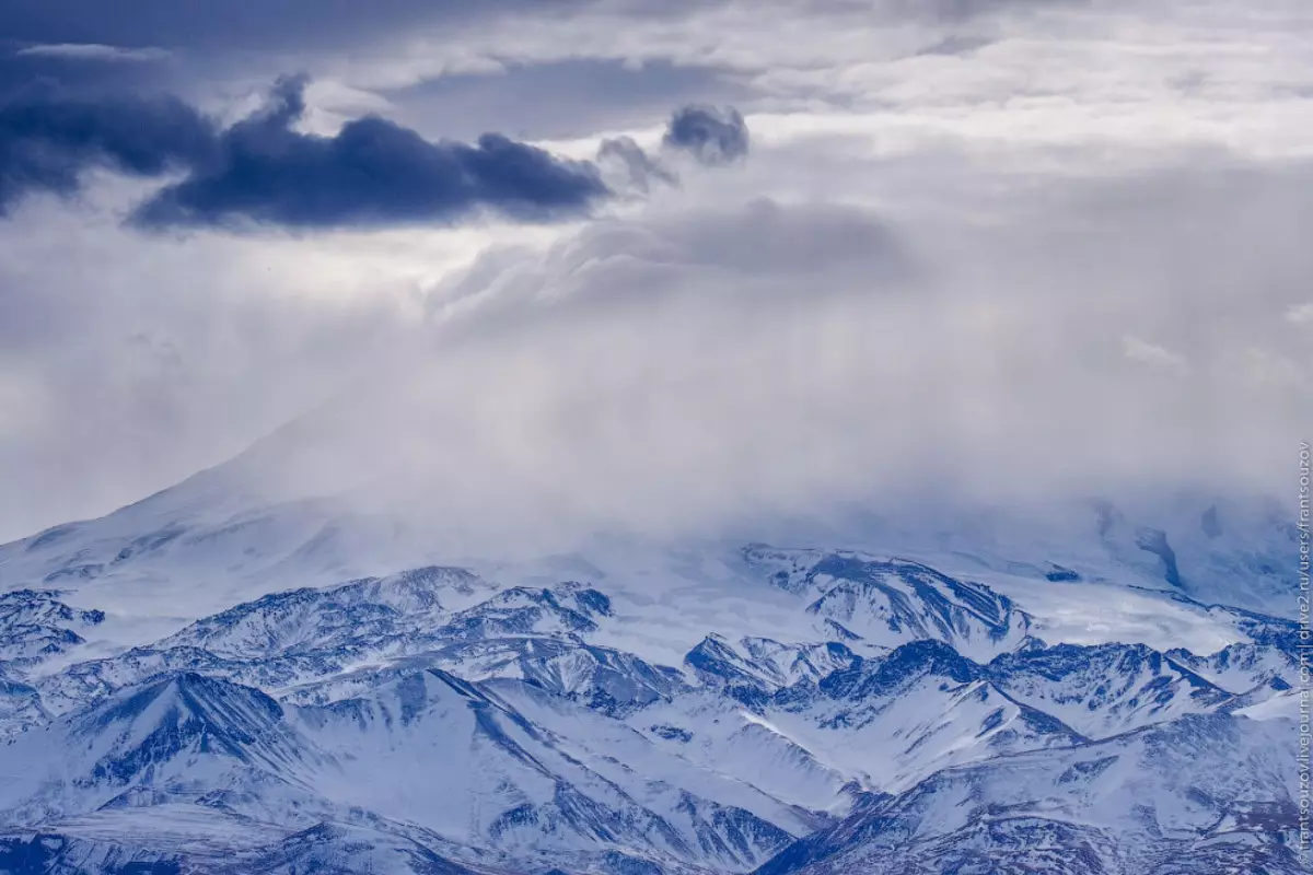 À la recherche d'une meilleure vue d'elbrus 9783_5