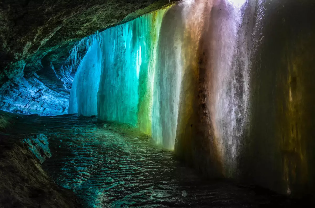 Cavernas misteriosas de todo o mundo 9932_18