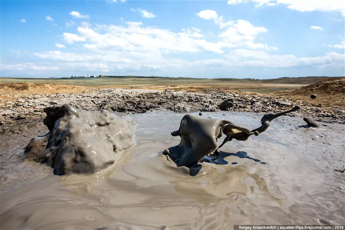 Lalaki nari awak atanapi gunung gunung Mud di Crimea 9934_14