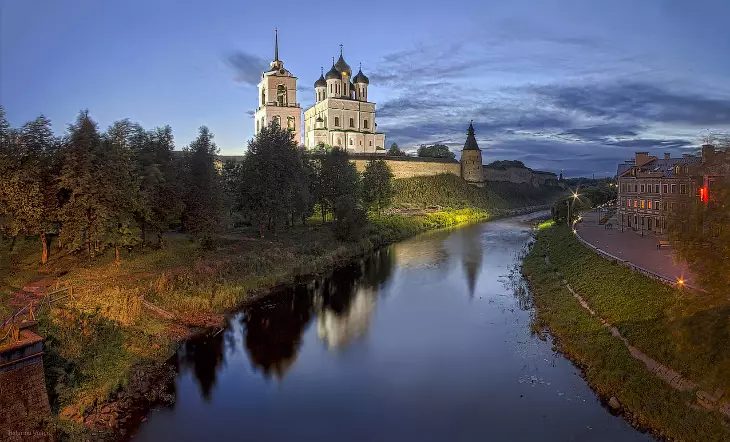 PSKOV ni gbogbo igba ti ọdun 9951_1