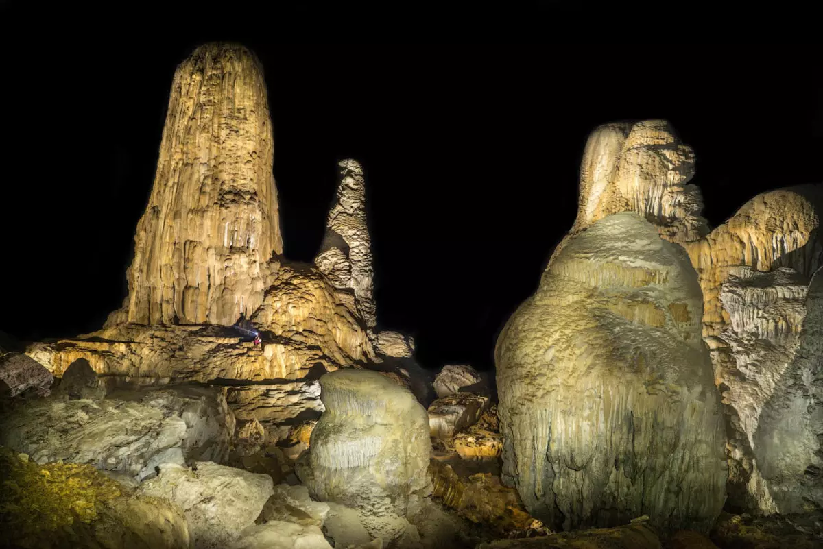 Tham Khoun Cave - Lost World i Laos 9964_10