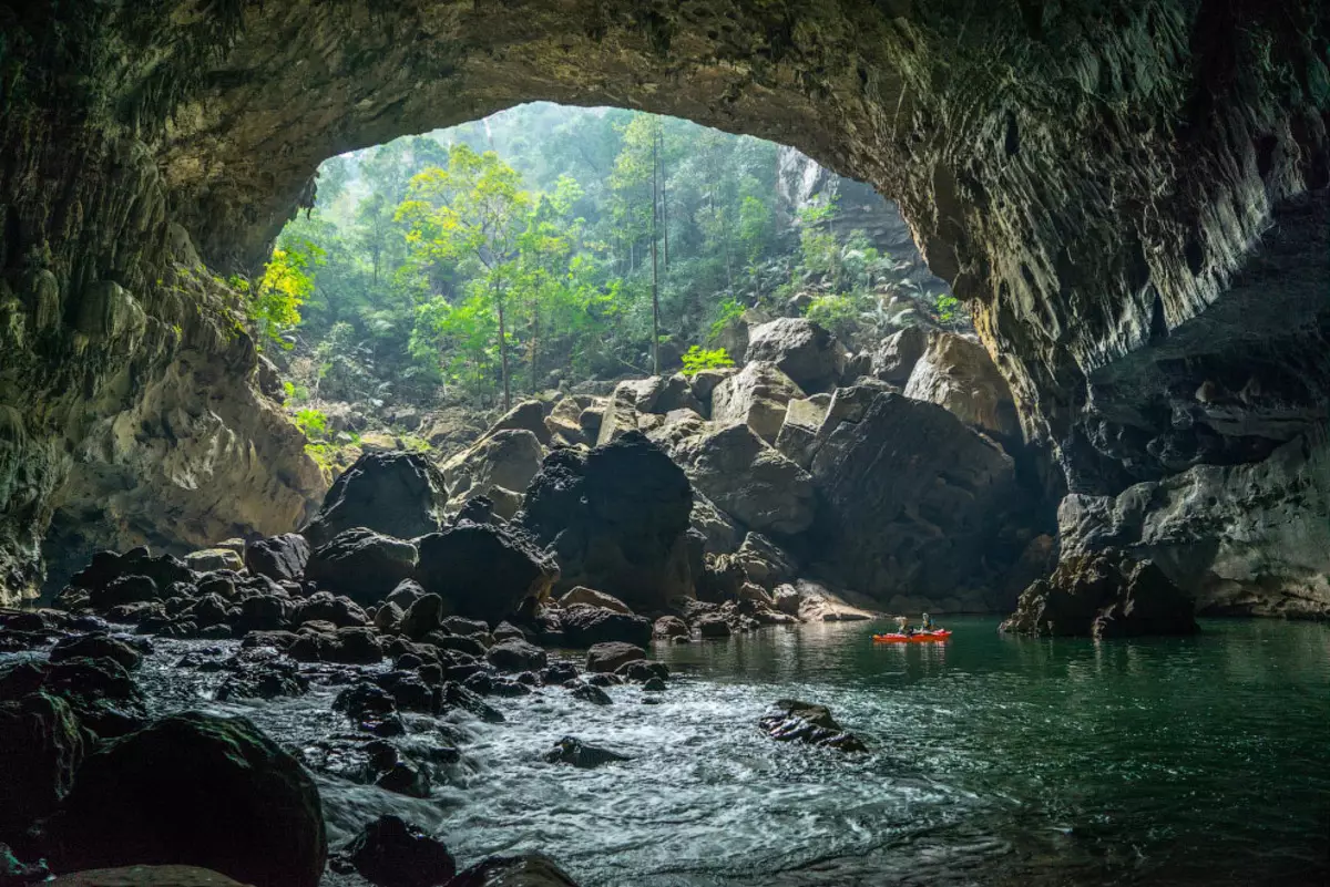 I-Tham Khouun Cave-Ilizwe elilahlekileyo kwiLaos 9964_12