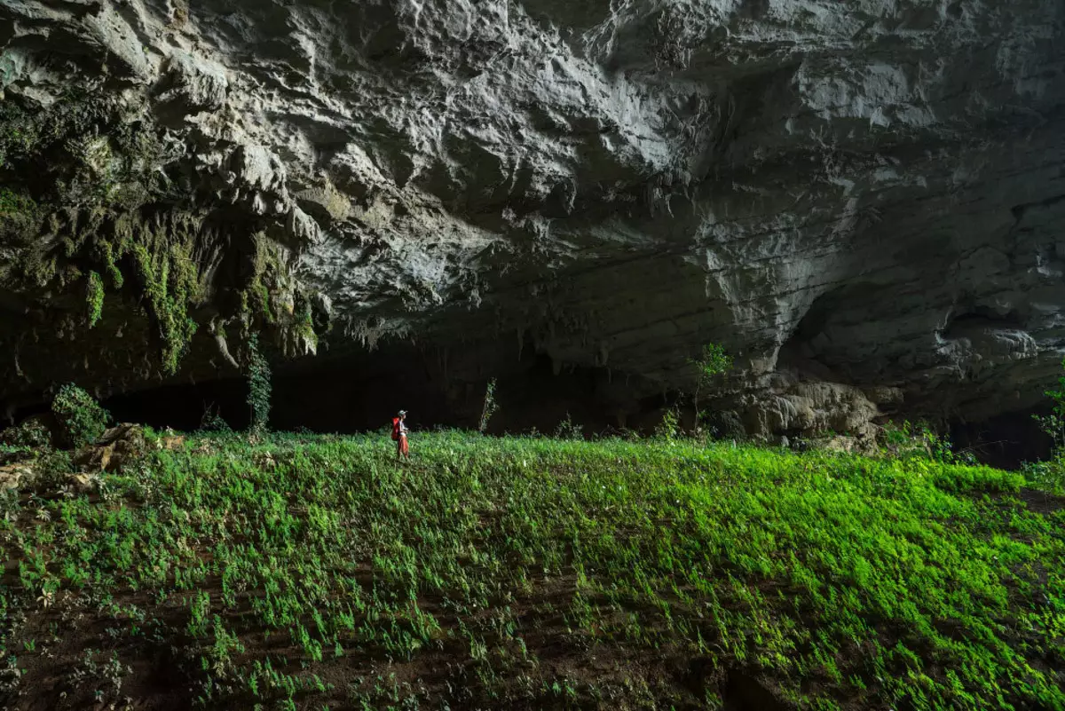 Tham Khoun Cave - Lost World i Laos 9964_18