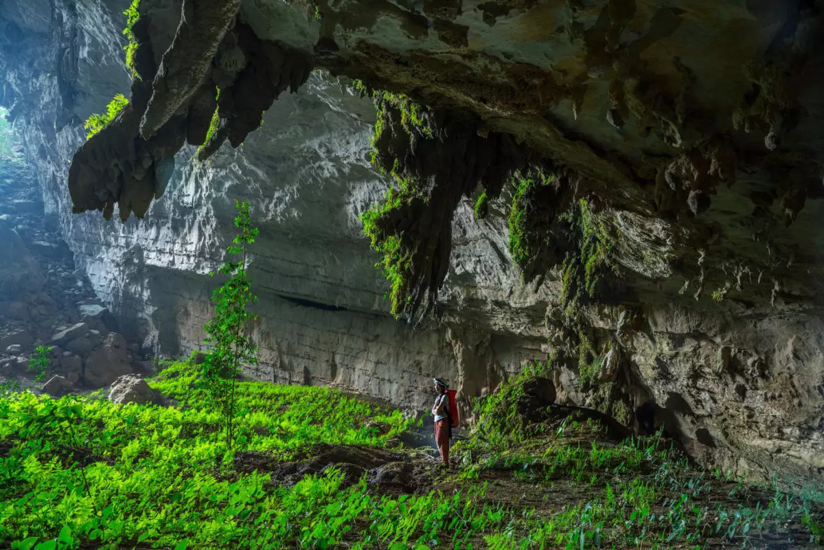 Tham Khoun Cave - Lost World i Laos 9964_19