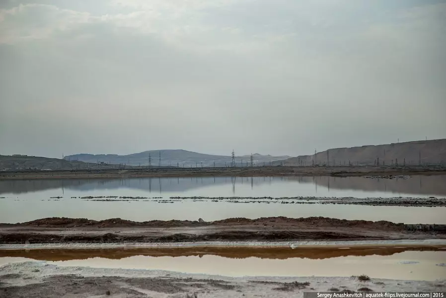 Gobustan mud volcanoes. 9984_2