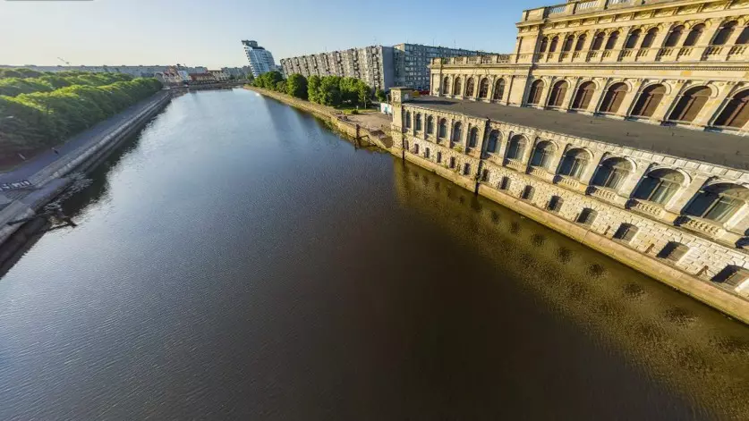 Fotot panoramike të kaliningradit nga pamja e syrit të një zogu 10553_5