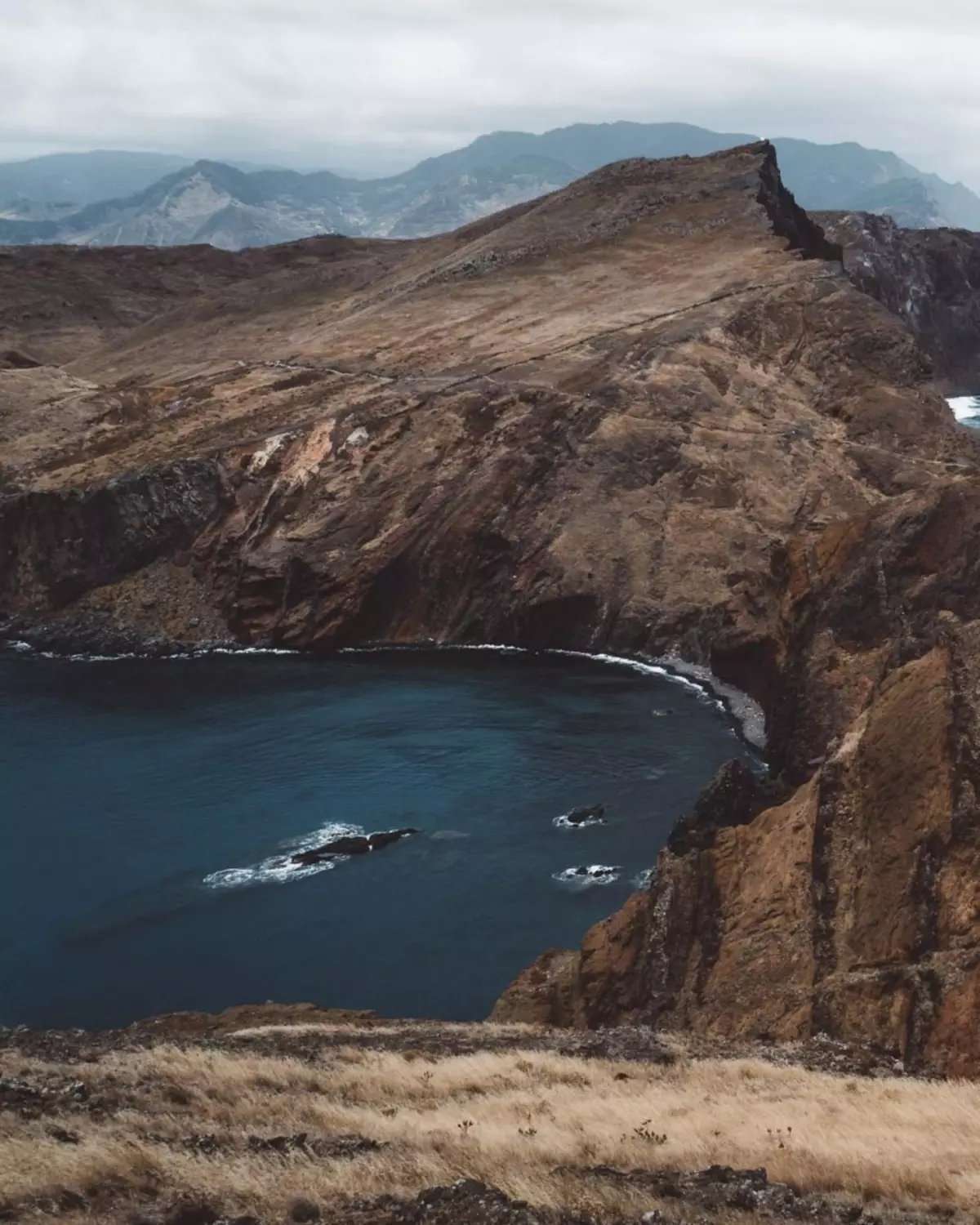 Cinematic Aerial فوتوگرافىك سام ئوسكېر