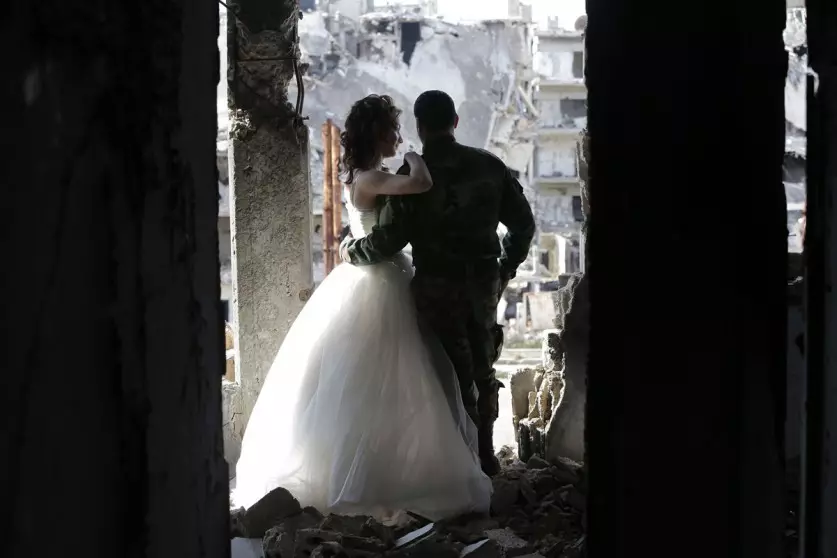 Casamento nas ruínas de Homs, Siria. Fotógrafo Jafar Meray Meray 10862_8