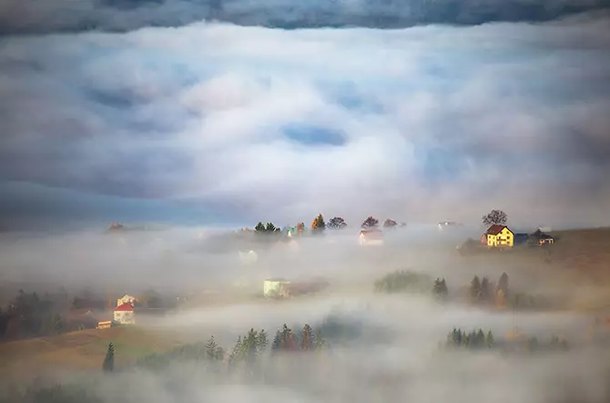 Zagadochnaya-i-fantasticheskaya-krasota-tumana-ot-Marchina-Sobasa-Marcin-Sobas-17-foto