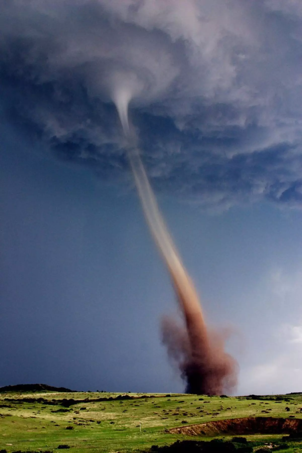 URAGAN-TORNADO-16-FOTO