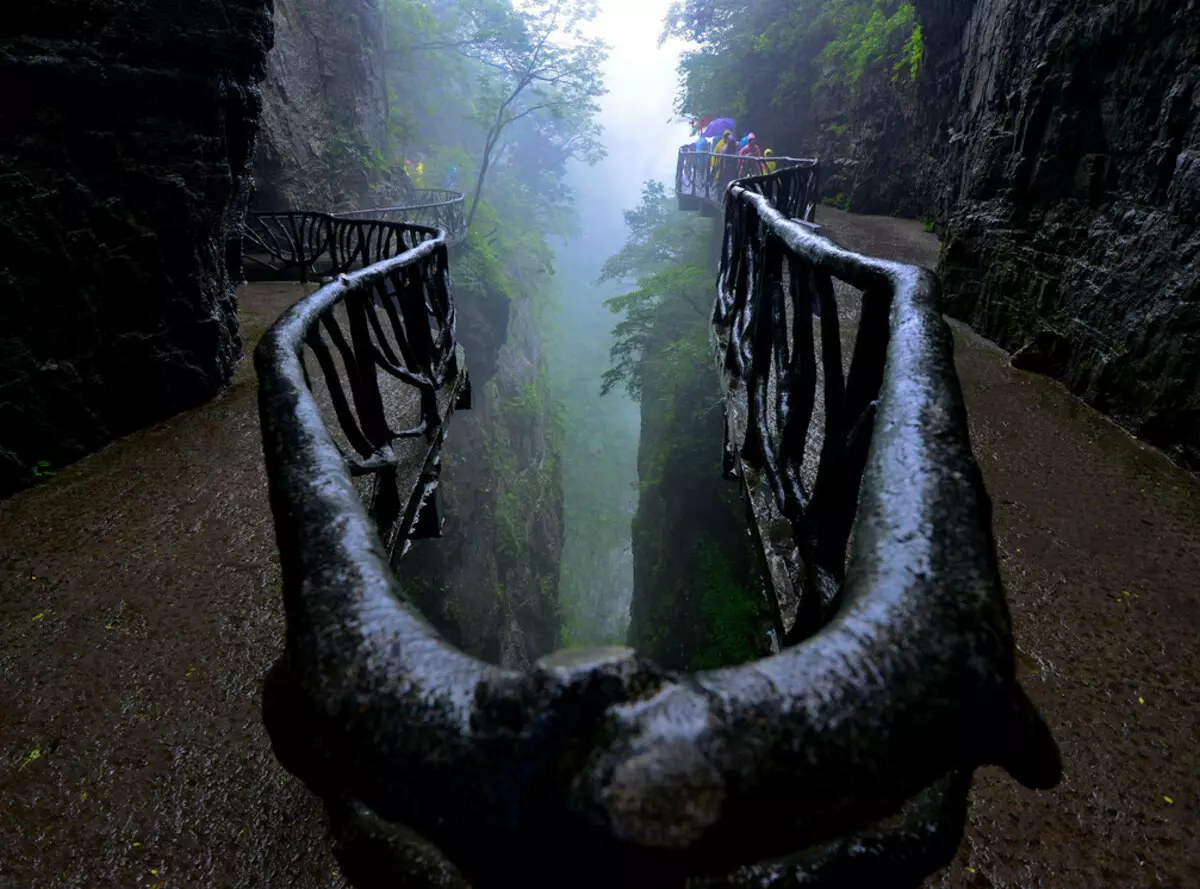 Ăn sương Quartzite Cliffs Zhangjiazie;)) Hình ảnh chóng mặt;)) 11471_21