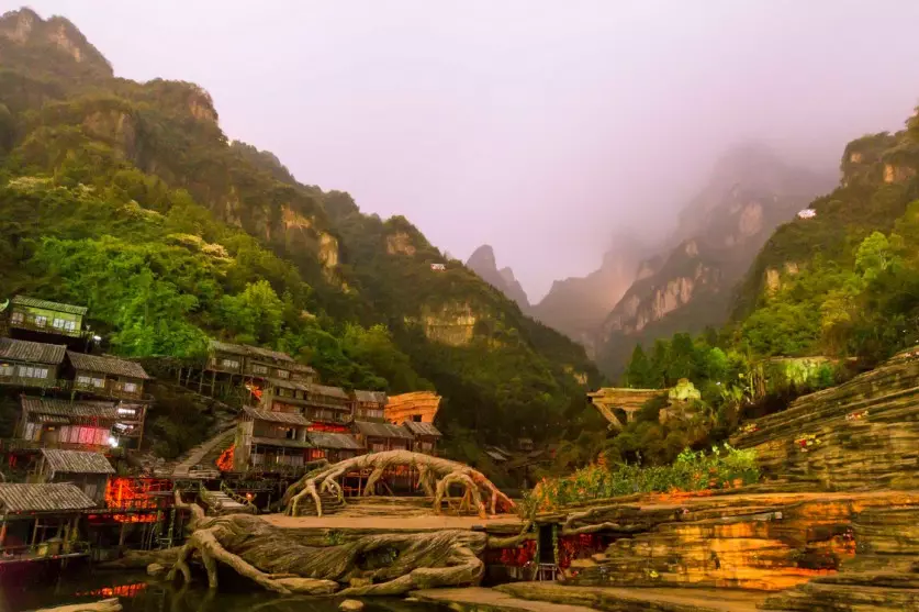 Ăn sương Quartzite Cliffs Zhangjiazie;)) Hình ảnh chóng mặt;)) 11471_5