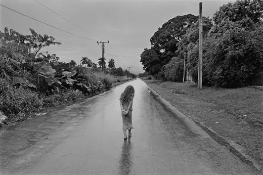 Tradisyon espesyal, rituèl ak kilti nan foto nwa ak blan nan Christina Garcia Rodero