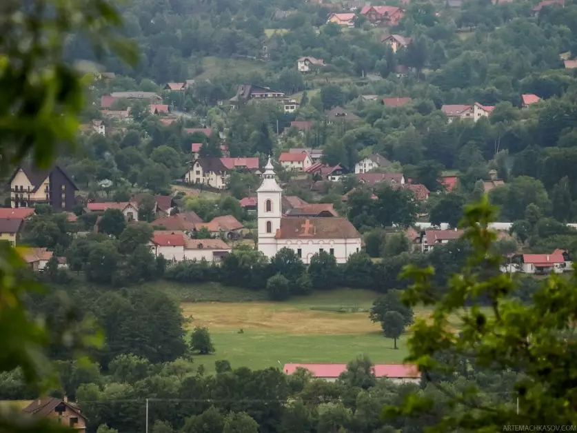 6. Áitritheoirí Transylvania Mila agus fáilte roimh, go háirithe roimh thosú an dorchadais.