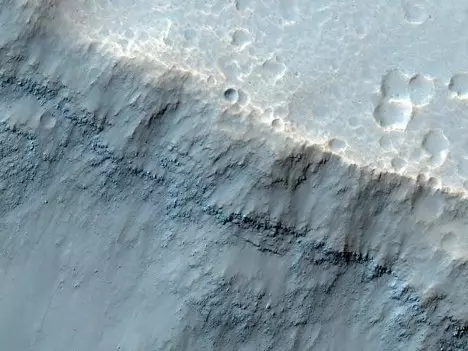 Fotoe vun der Uewerfläch vum Mars an exzellent Qualitéit 2015 11996_2