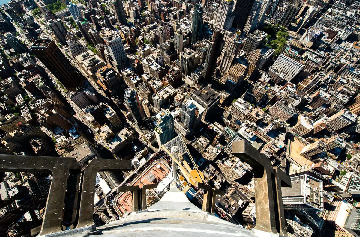 22. Pogled sa 103. sprata Carstva država Bilding. , Život na ulicama New Yorka u iPhone sočivima