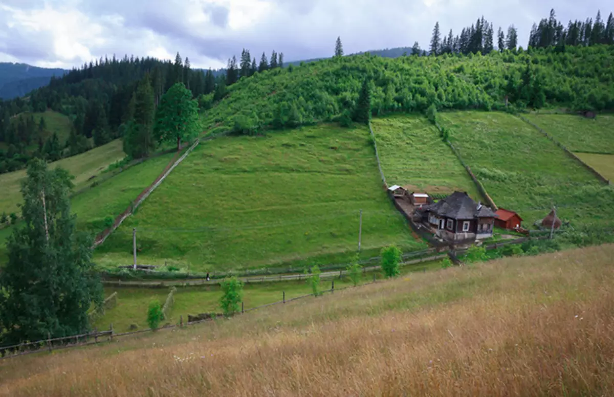 Ydyn ni'n gwybod llawer am Romania? Ffotograffydd Vlad Semen (Vlad Semen) 12313_20