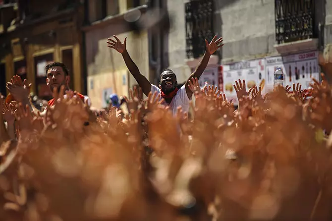 Boğaların lensinde ve San Fermin 2015'in 