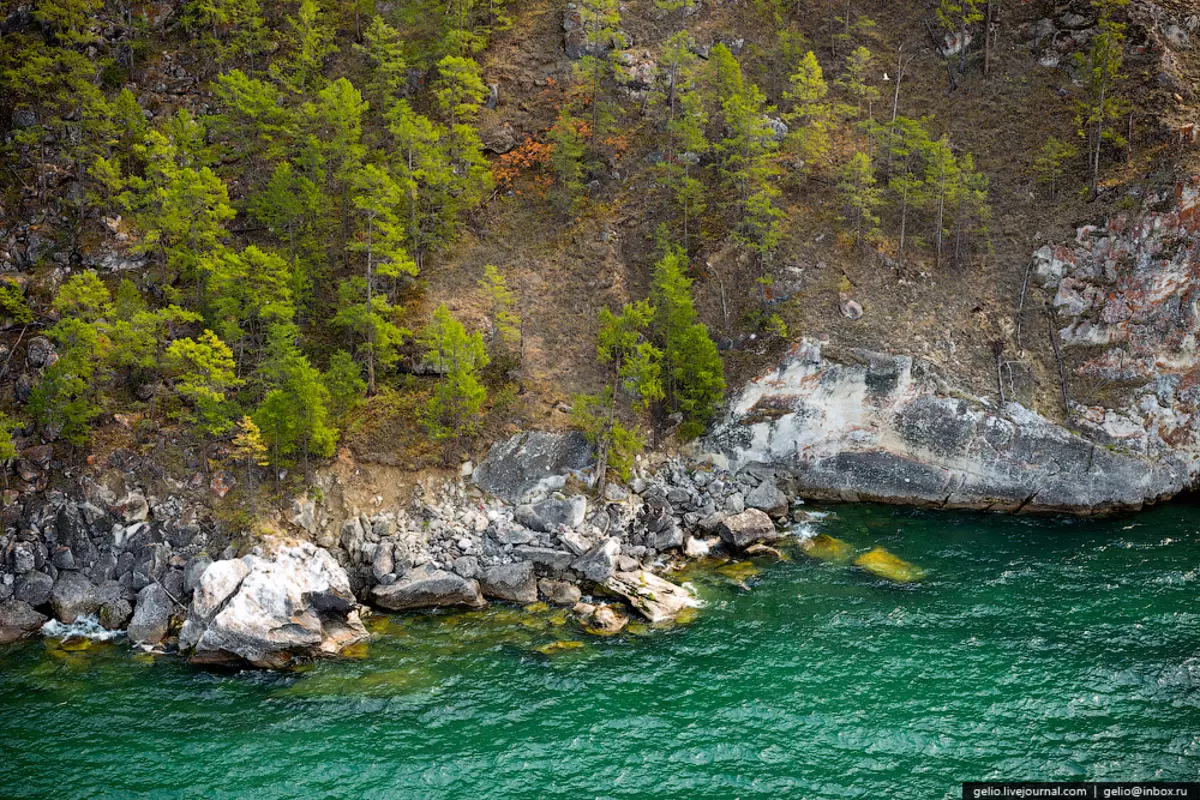 Baikal ຈາກຄວາມສູງ ... ທຸກຊະນິດຂອງພູມສັນຖານໃນເລນຂອງສະຫງ່າລາສີ Stepanov 12368_24