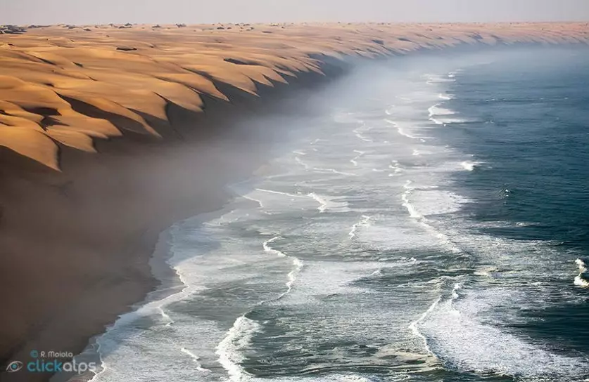 Amazing Natural Wonders ... 25 photos of the largest sand dunes on Earth 12415_17