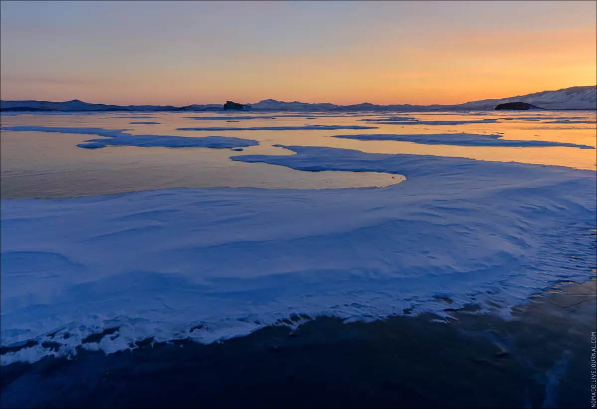 Ice Baikal maitagarrien ipuina ... Argazkilaria Rostislav Machines 12725_22