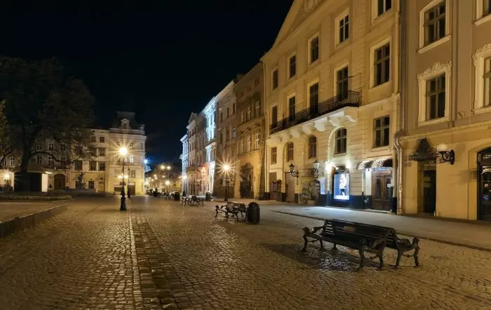 Nocna atmosfera. Lwów.