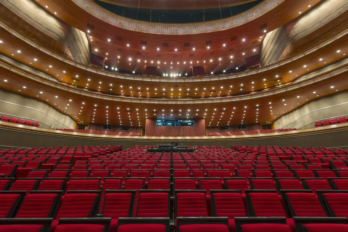 Interior Opera teater dari sudut pandang penghibur 1310_3