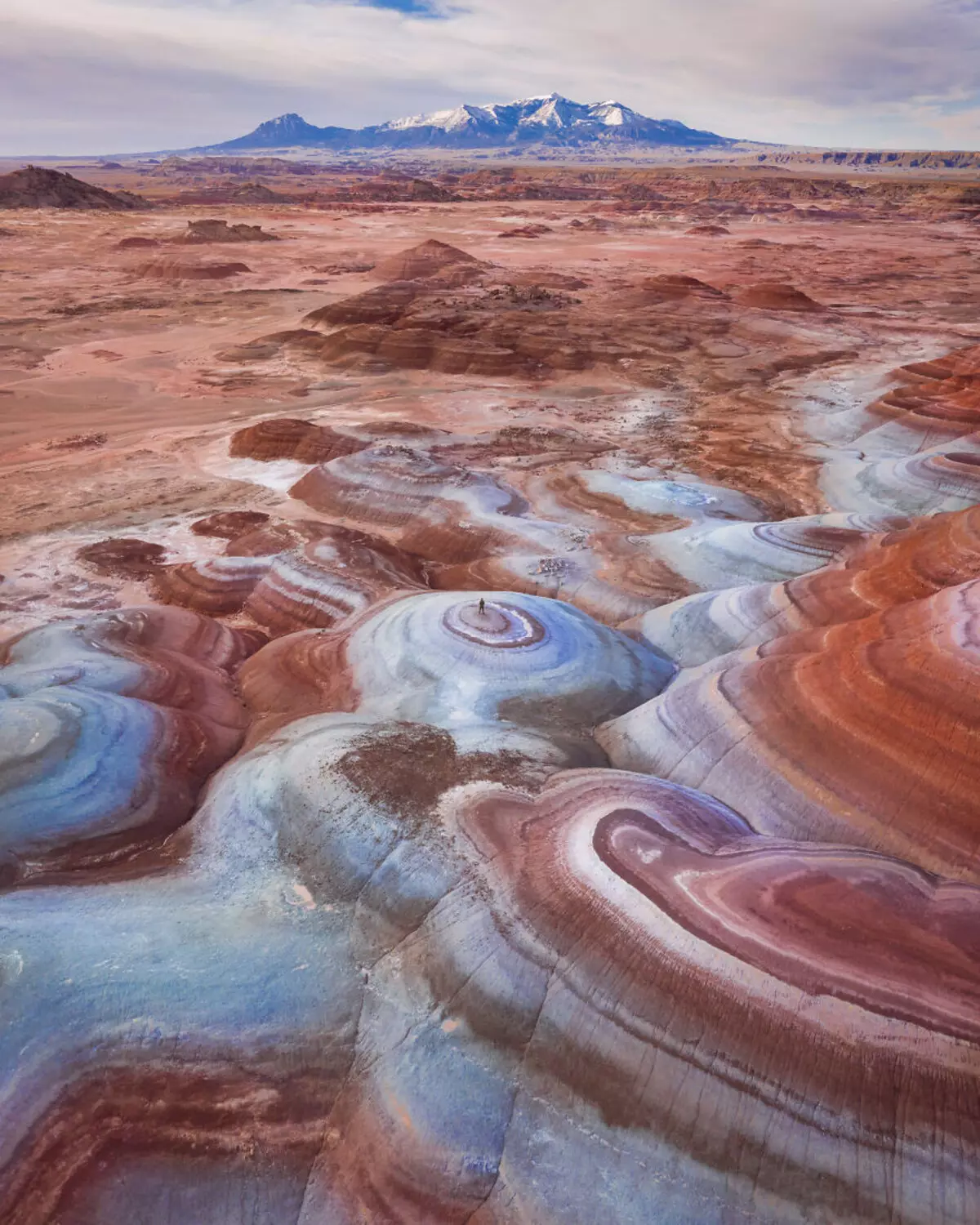 Planet med en höjd på fotokonkurrensen # AERIAL2020 från AGORA-bilder