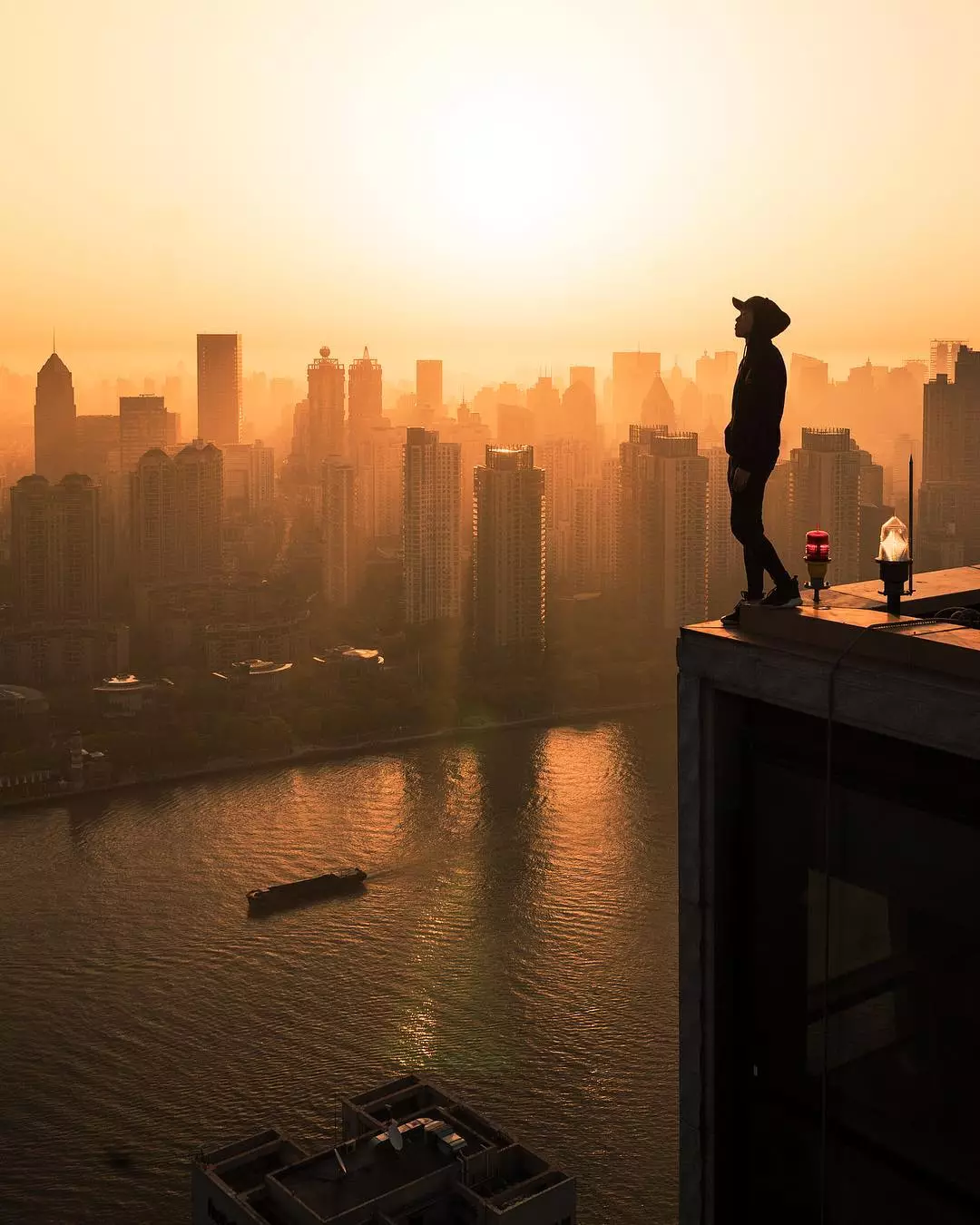 China säi Liewen an der Nuecht: Fotoen vum Victor Chang