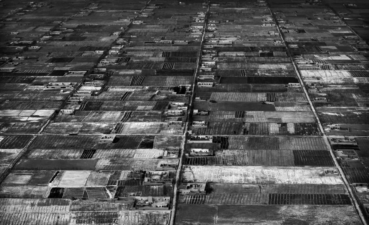 10. Vista aèria de la ciutat de Margas. (AP / Kevin Frayer)