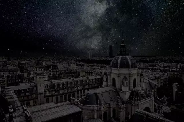 Night Sky Over Megalopolis: Proyek Foto