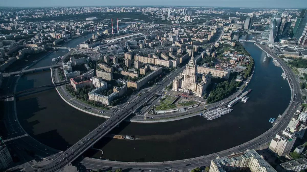 7. Kylatskoye Kylatskoye sebitinde Moskwa-de sport studiýasy hoş geldiňiz. 1979-njy ýylda gurlan.