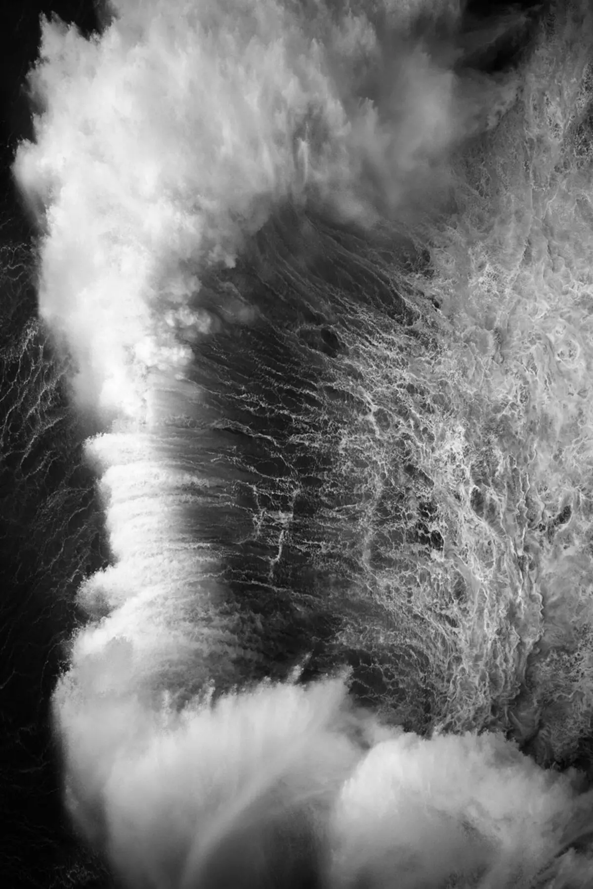 Maestoso potere delle onde dell'oceano in fotografie Luke Shadbolt