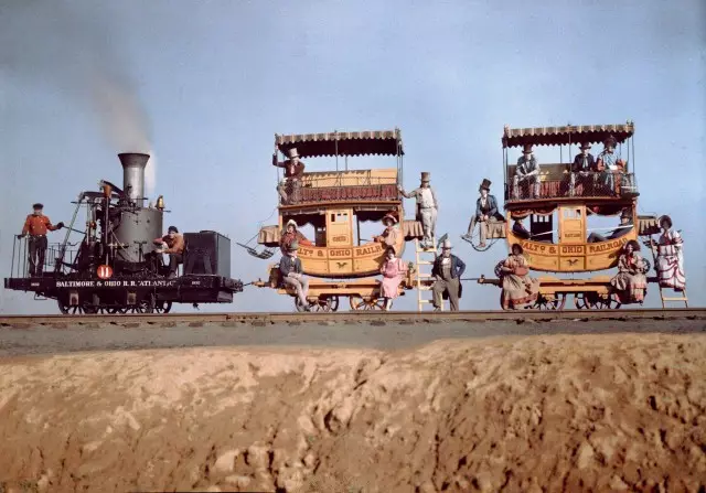 Lokomotiv et deux voitures "Atlantique" à l'exposition ferroviaire près de Baltimore, Maryland, 1927. Auto, photographe Charles Martin