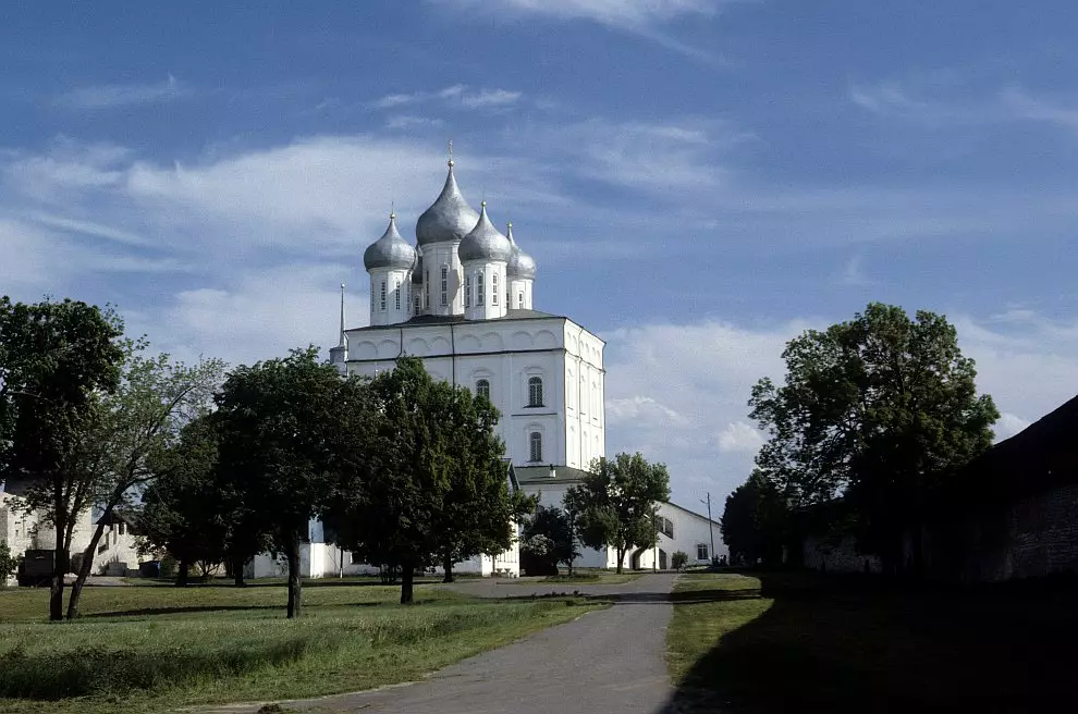 Повратак на СССР! Фотографије из 1985. из различитих градова;) 1811_10