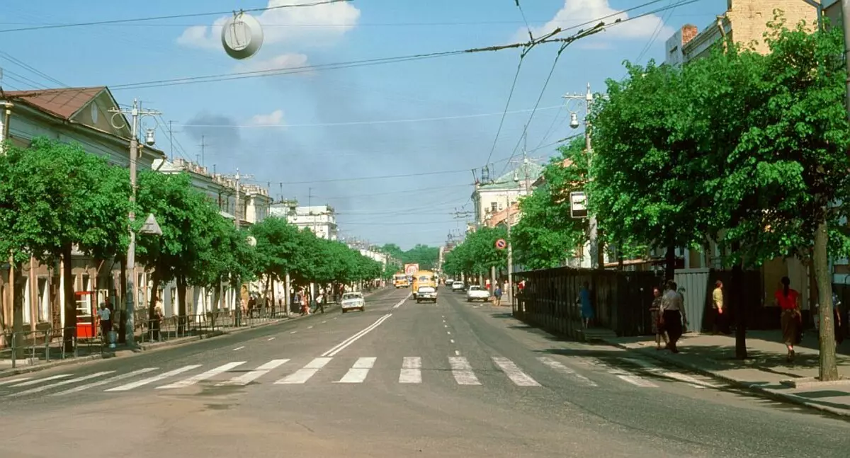 Повратак на СССР! Фотографије из 1985. из различитих градова;) 1811_14