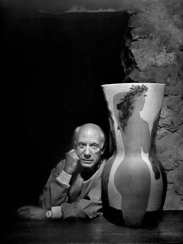 Pablo Picasso, 1954. Nivîskar Yusuf Karsh