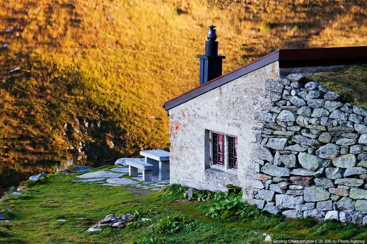 Pas Oberalp in Zwitserland. Foto's van Dmitry Chistoprudova 1989_17