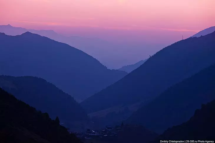 Pass Oberalp w Szwajcarii. Zdjęcia Dmitrire Chistoprudova 1989_3