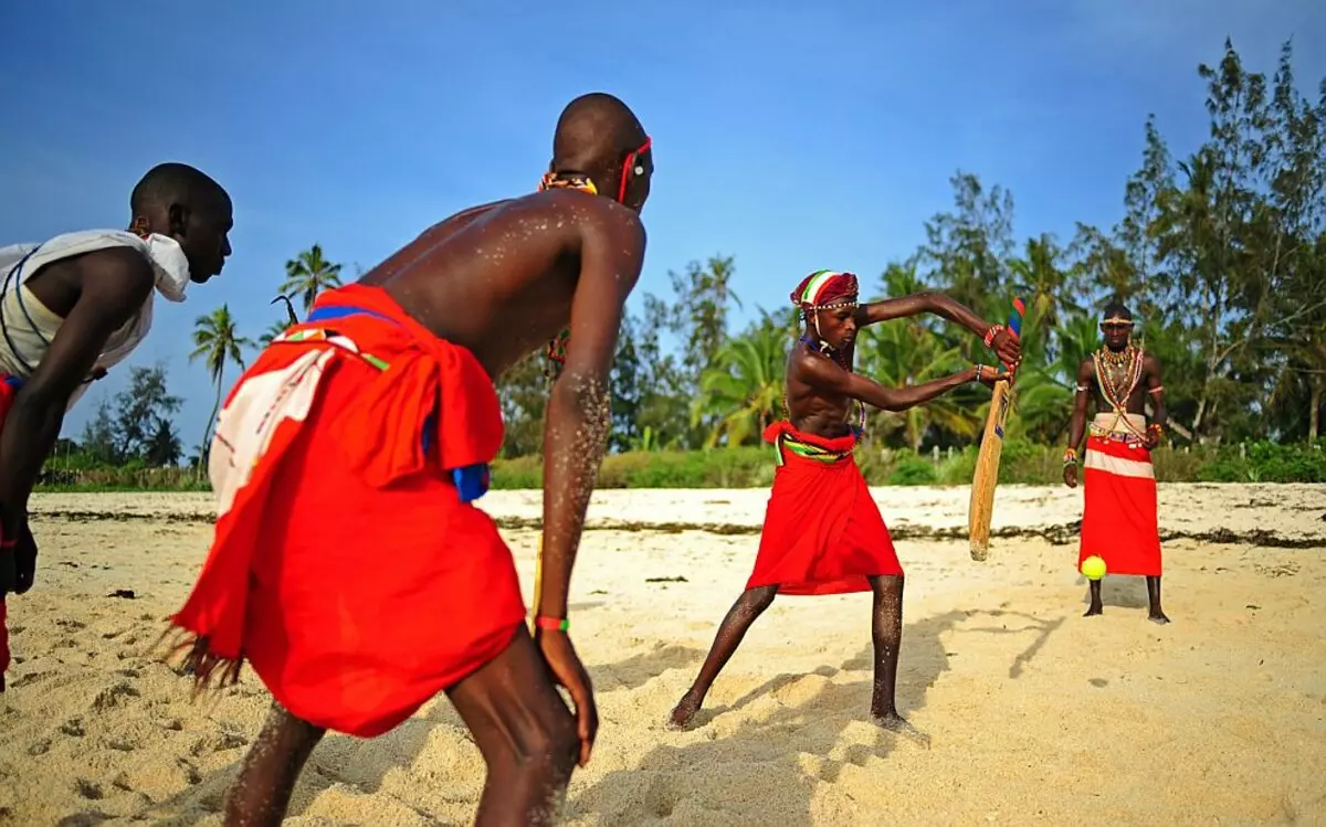 Cricket and Warriors Masai - Beautiful photos from the African coast 2149_6