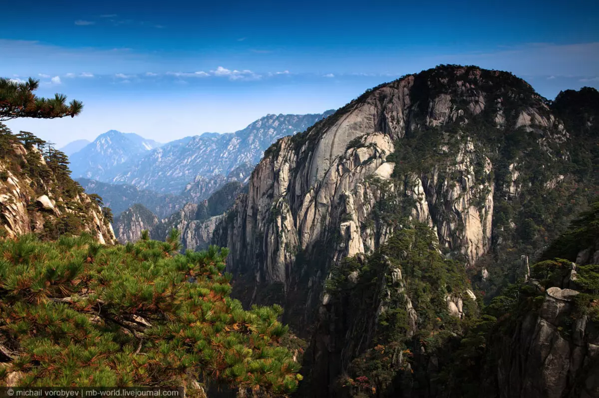 Avatar sa Yuta: Huangshan Bukid sa Mikhail VoroByeva Lens 2197_10