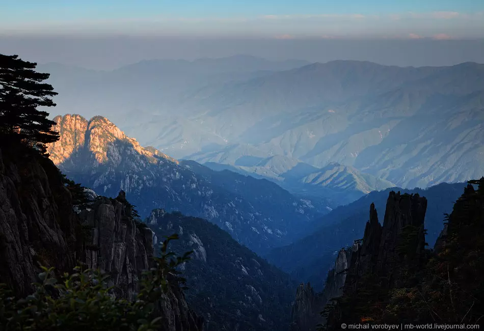 Avatar på jorden: Huangshan Mountains i Mikhail Vorobyeva Lens 2197_24