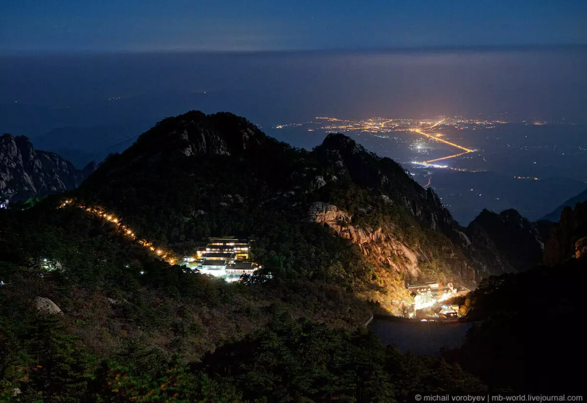 Avatar på jorden: Huangshan Mountains i Mikhail Vorobyeva Lens 2197_38