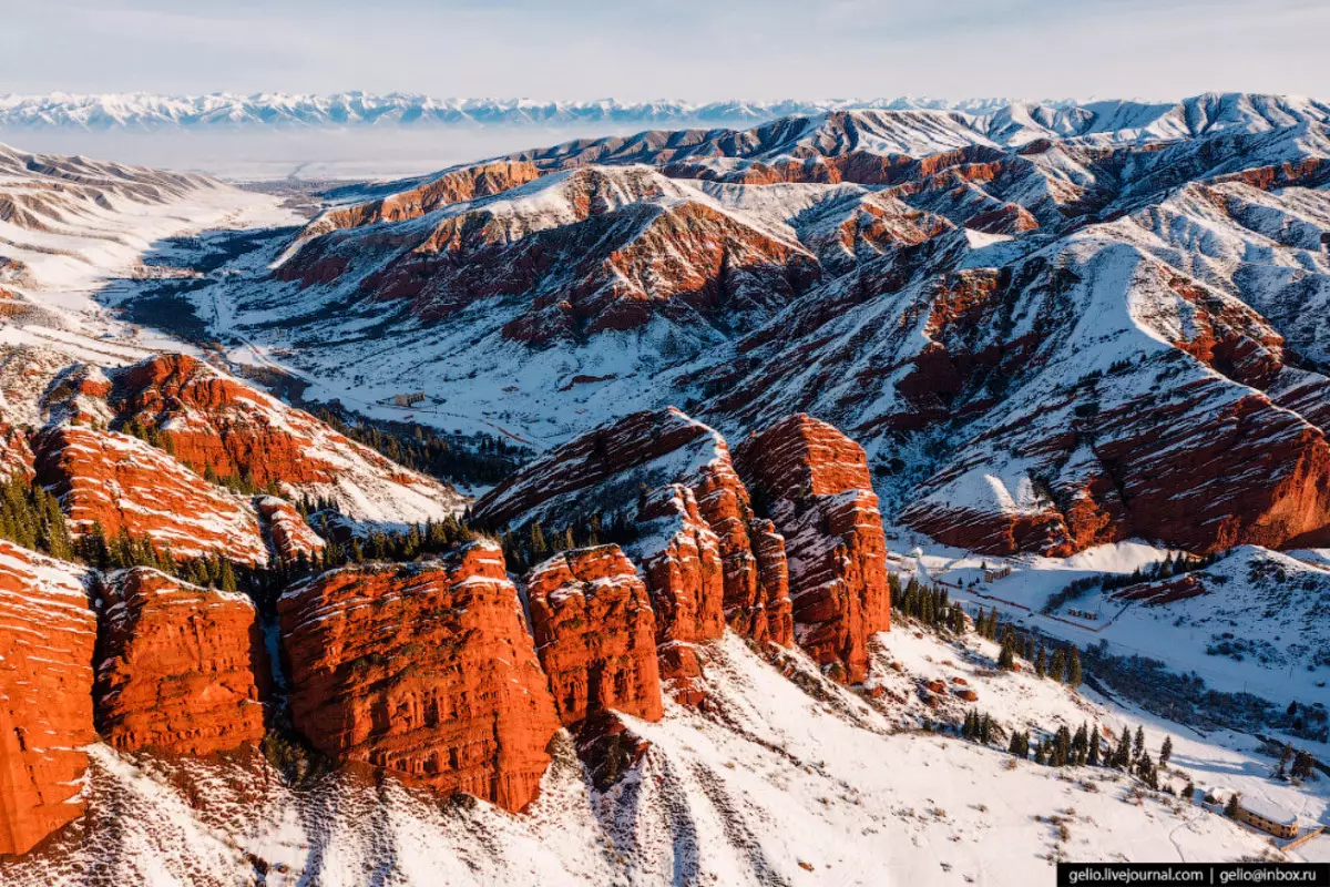 Jet-Oguz Gorge - Amadolobhana wemvelo ahlobene neKyrgyzstan: Izithombe zenkazimulo Stepanova 2211_10