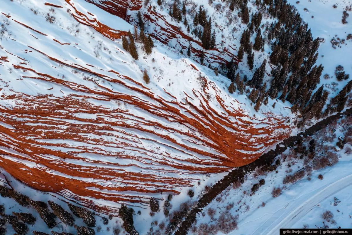 Jet-Oguz Gorge - Amadolobhana wemvelo ahlobene neKyrgyzstan: Izithombe zenkazimulo Stepanova 2211_13