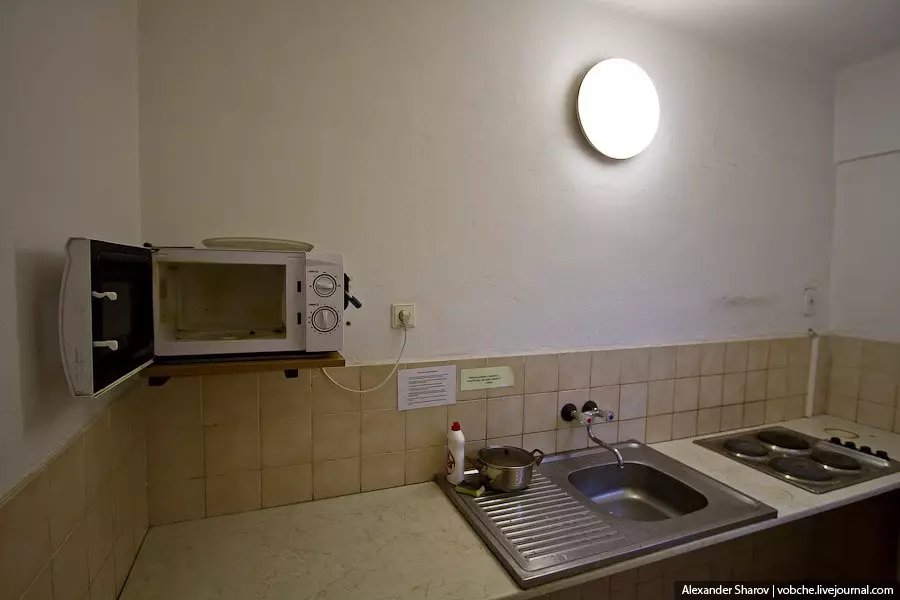 En büyük öğrenci hostel Prag'da yürüyün? Fotoğrafçı Alexander Sharov 2239_17