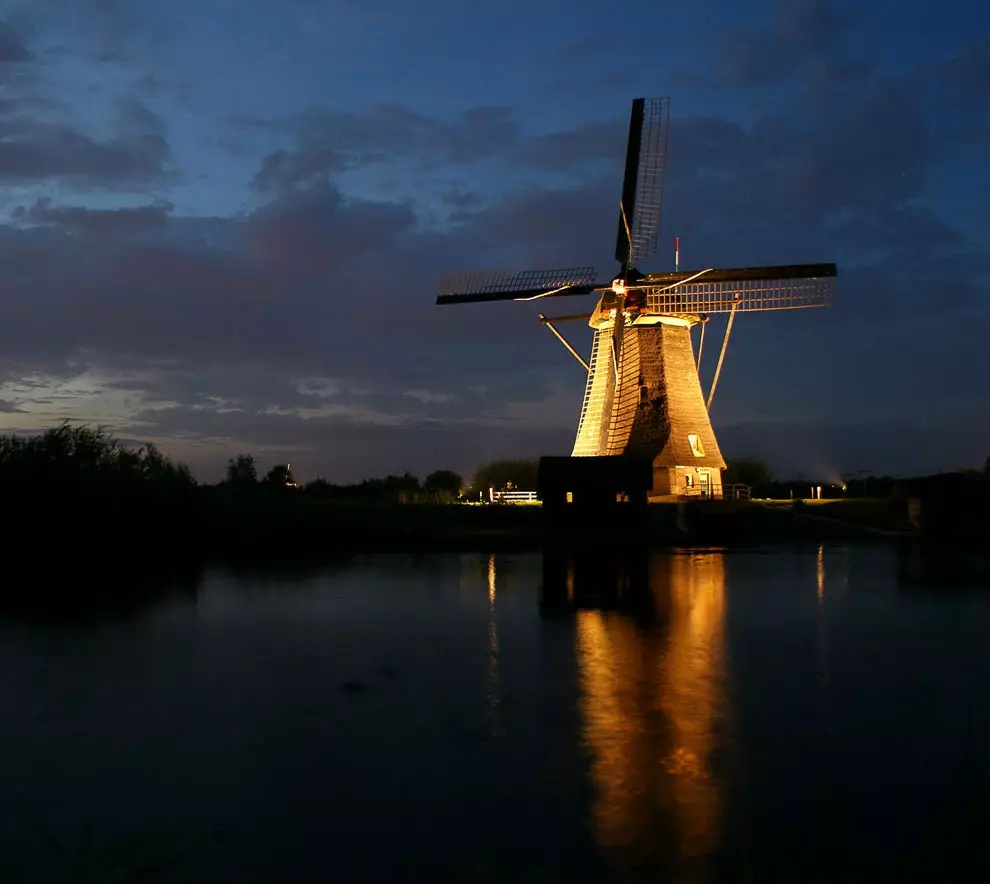 And you saw the windmills of the Netherlands: UNESCO World Heritage. 2614_23