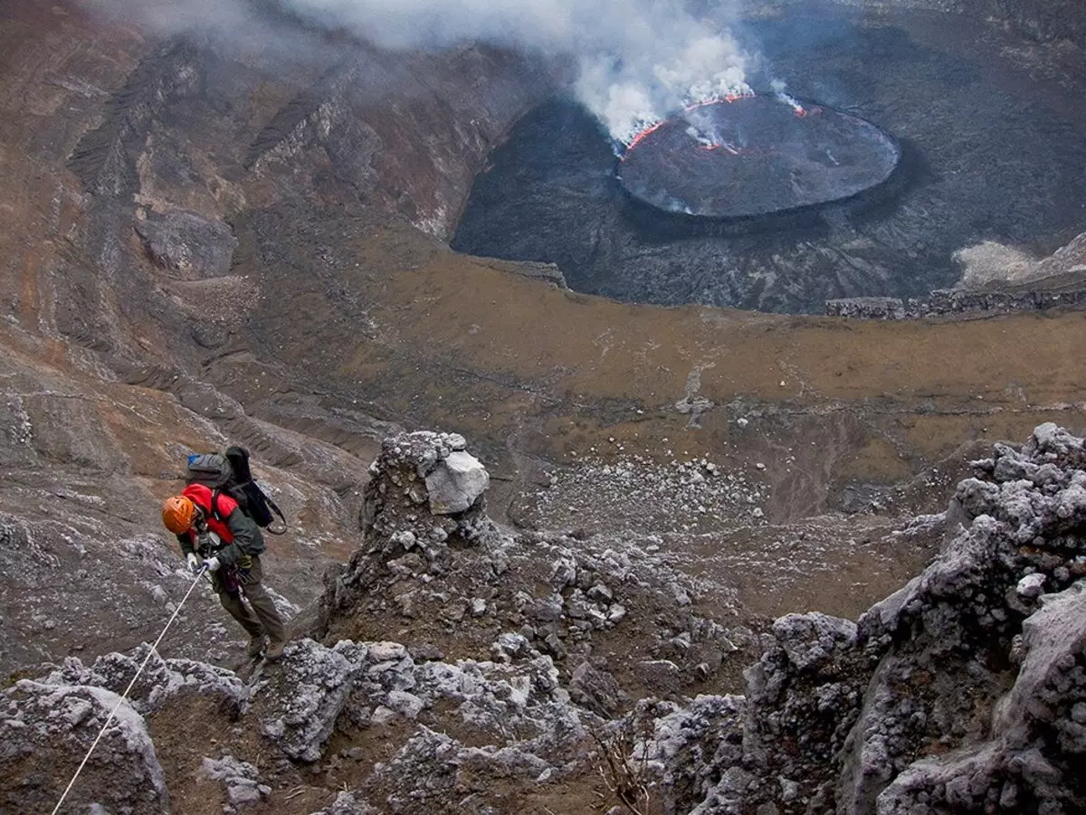 Fotoreis Maa keskele: Crater Volcano Nyraongo OLIVIER GRUNEWAL (OLIVIER GRUNEWAL) 2762_9