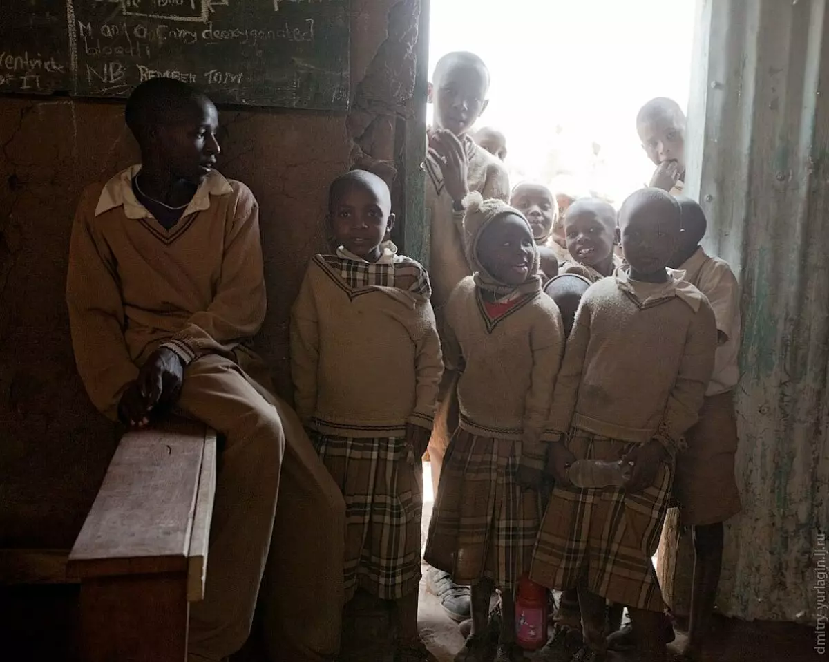 Hoe te leren in Scholen Kenia: Fotorapport Dmitry Yurlagin 2854_13