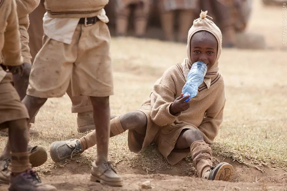 Hoe te leren in Scholen Kenia: Fotorapport Dmitry Yurlagin 2854_21